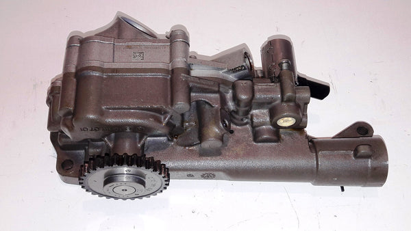 Mercedes A180 90kw W176 270.910 270910 270 engine W205 C200 oil pump R ...